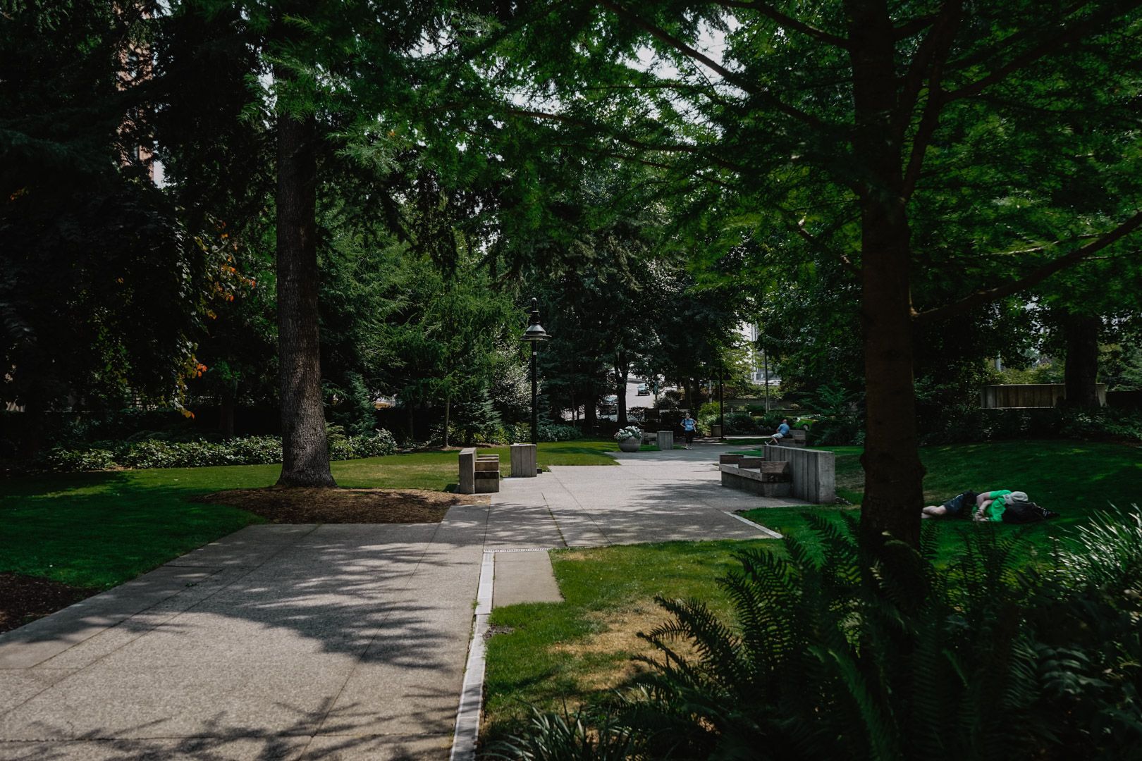 Freeway Park, an Urban Oasis That Bridges Over a Highway | Traveling ...